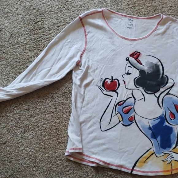 Disney | Tops | Snow White Thermal Top | Poshmark